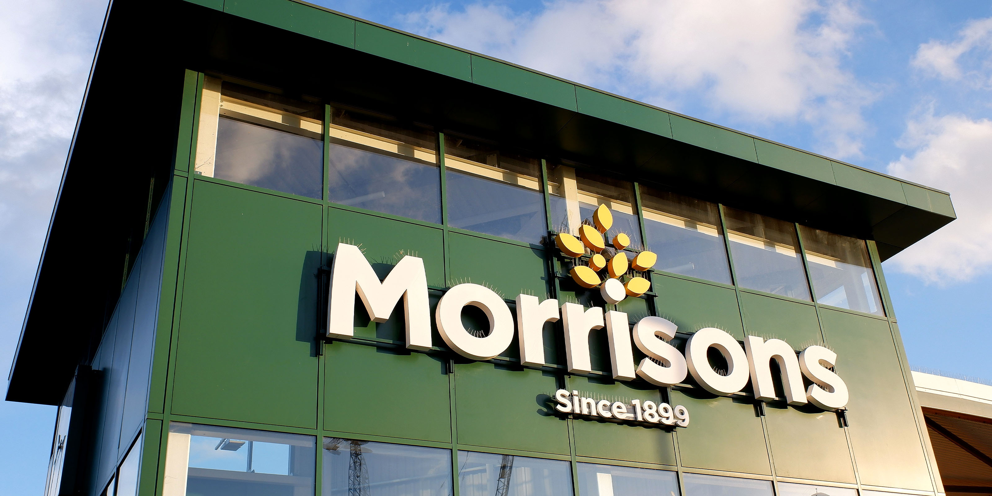 Morrisons Trials Bespoke Digital Data Strips – Harrison Retail
